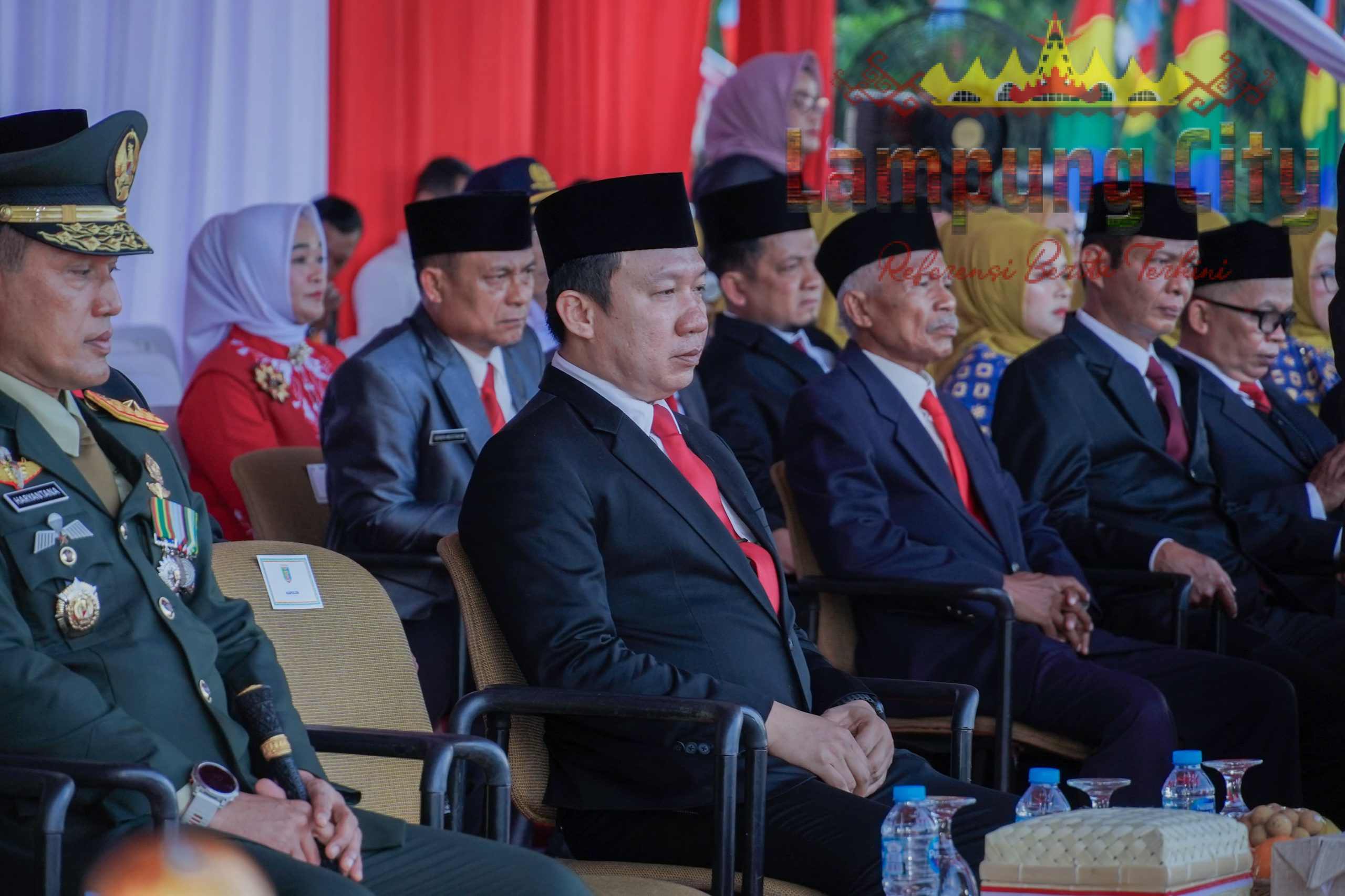 Upacara Penurunan Bendera HUT ke-80 Kemerdekaan RI di Provinsi Lampung ...